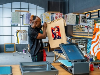 T shirt printing equipments store